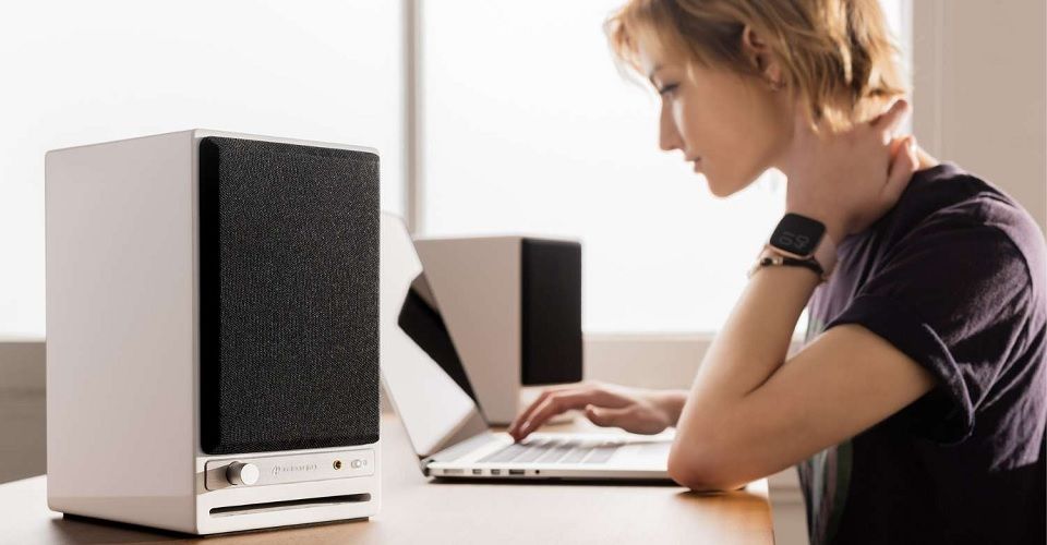 Buy Audioengine HD4 Home Music System with Bluetooth Walnut [AE-HD4-WAL ...