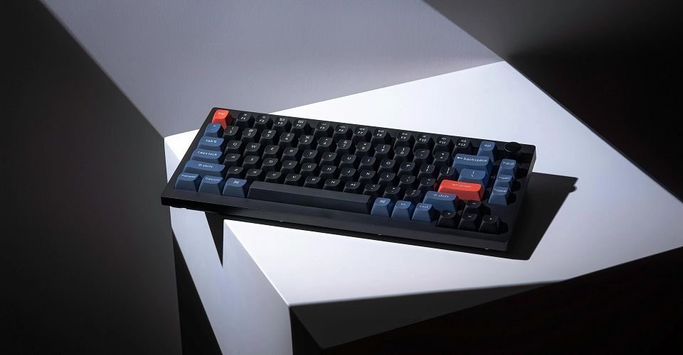 Buy Keychron V1 QMK Custom Hot-Swappable Barebone Carbon Black [V1-Z4 ...